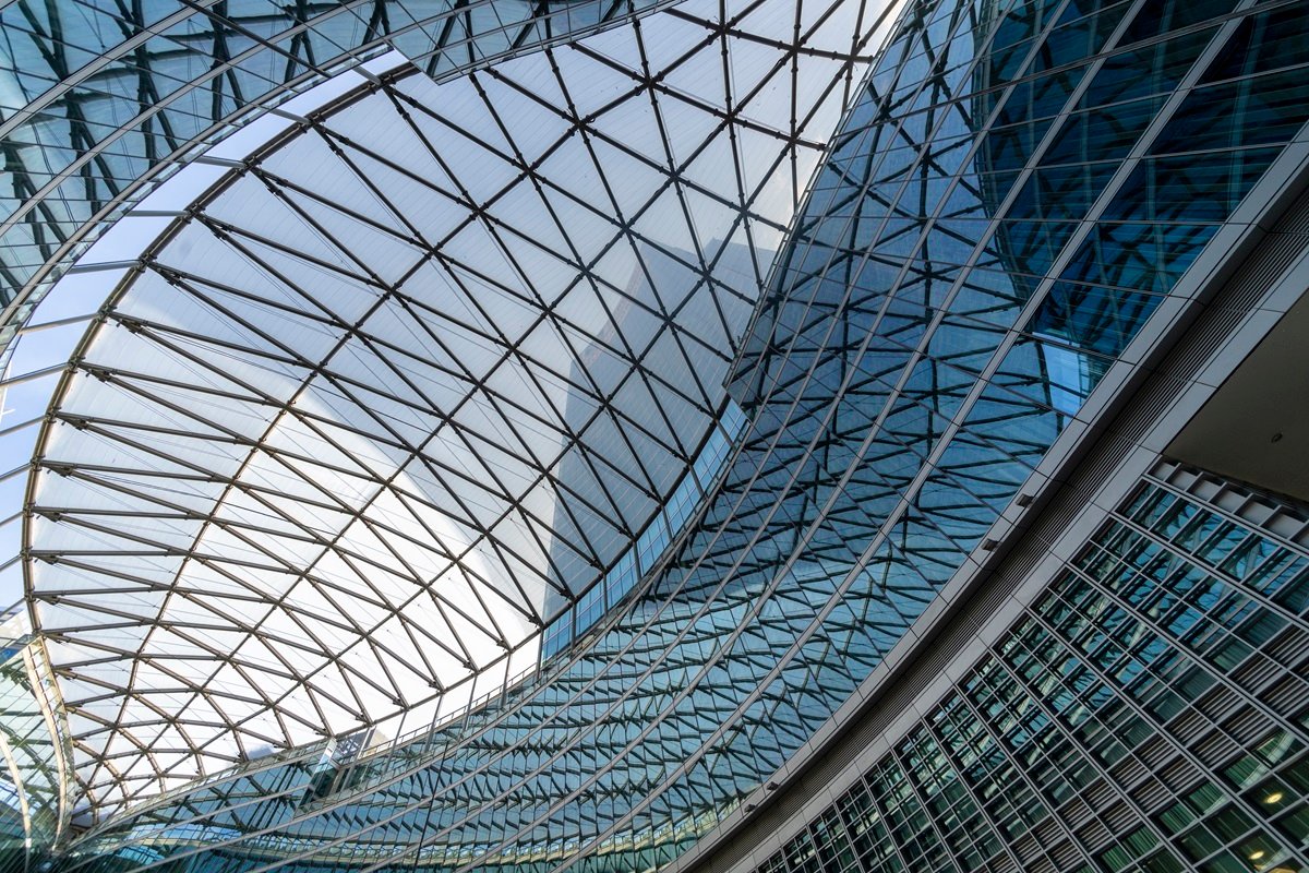 Glass & Steel Canopies: Ultimate Weatherproof Solution | urailing